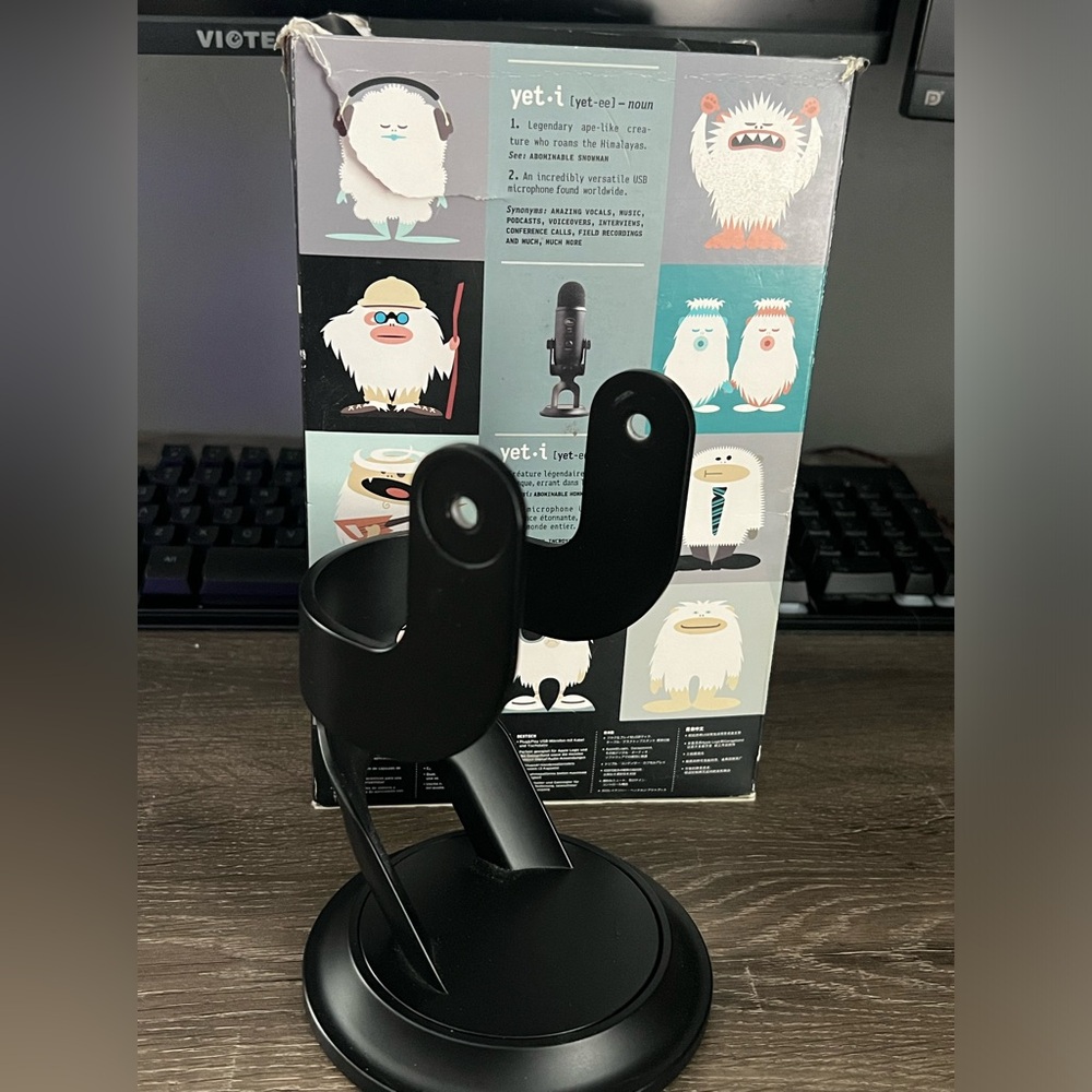 Blue Yeti Microphone *Stand Only* - Gem